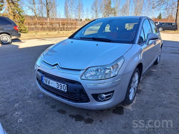 Grey Citroen C4 2009 in Gulbene, with an engine capacity of 2.00 L and mileage of 260 thousand km for 1500 €, photo 1 on AUTOMOTO.COM.LV