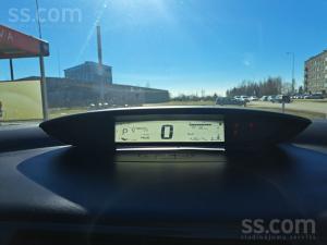 Grey Citroen C4 2009 in Gulbene, with an engine capacity of 2.00 L and mileage of 260 thousand km for 1500 €, photo 8 on AUTOMOTO.COM.LV