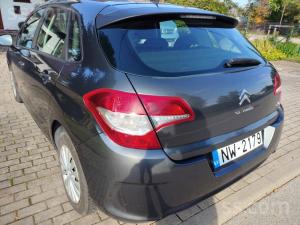 Pelēks Citroen C4 2011 Rīga, ar dzinēja tilpumu 1.60 L un nobraukumu 216 tūkst. km par 3100 €, foto 5 vietnē AUTOMOTO.COM.LV