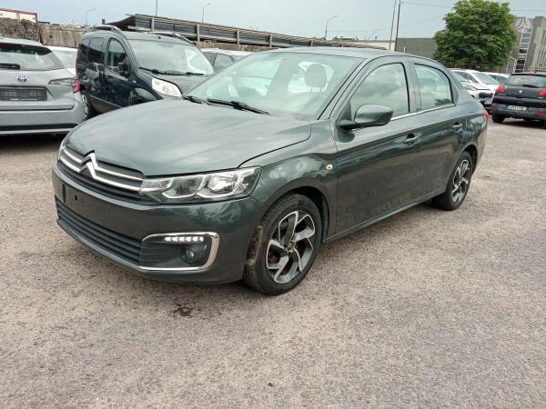 Pelēks Citroen C4 2017 Panevēža, ar dzinēja tilpumu 1.56 L un nobraukumu 226 tūkst. km par 4900 €, foto 2 vietnē AUTOMOTO.COM.LV