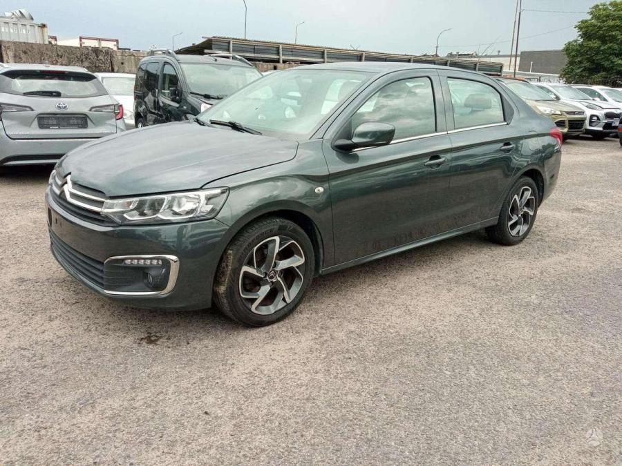 Pelēks Citroen C4 2017 Panevēža, ar dzinēja tilpumu 1.56 L un nobraukumu 226 tūkst. km par 4900 €, foto 1 vietnē AUTOMOTO.COM.LV