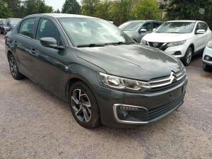 Pelēks Citroen C4 2017 Panevēža, ar dzinēja tilpumu 1.56 L un nobraukumu 226 tūkst. km par 4900 €, foto 8 vietnē AUTOMOTO.COM.LV