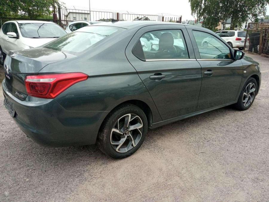 Pelēks Citroen C4 2017 Panevēža, ar dzinēja tilpumu 1.56 L un nobraukumu 226 tūkst. km par 4900 €, foto 11 vietnē AUTOMOTO.COM.LV