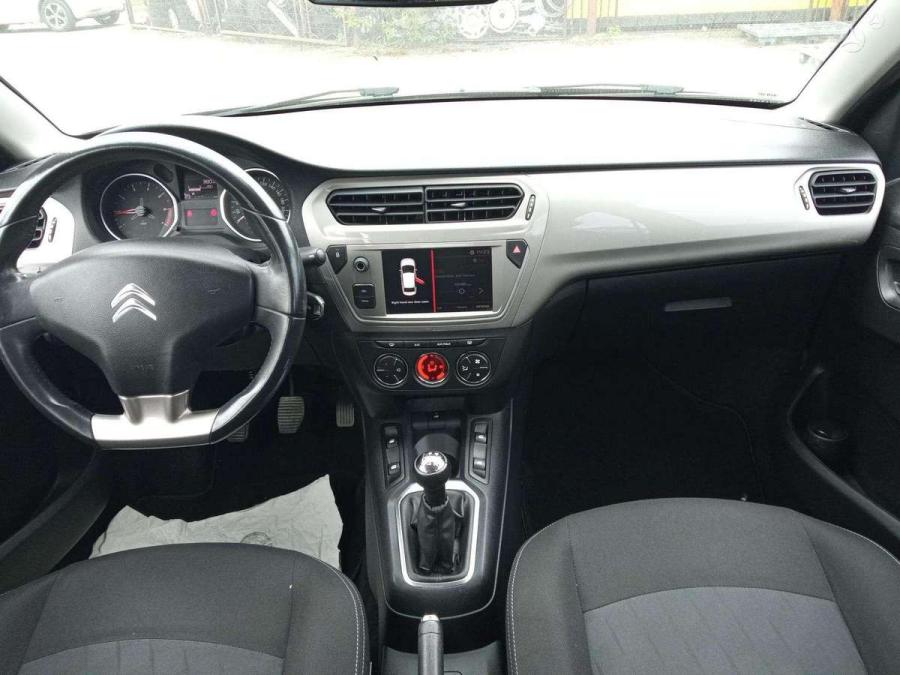 Pelēks Citroen C4 2017 Panevēža, ar dzinēja tilpumu 1.56 L un nobraukumu 226 tūkst. km par 4900 €, foto 18 vietnē AUTOMOTO.COM.LV