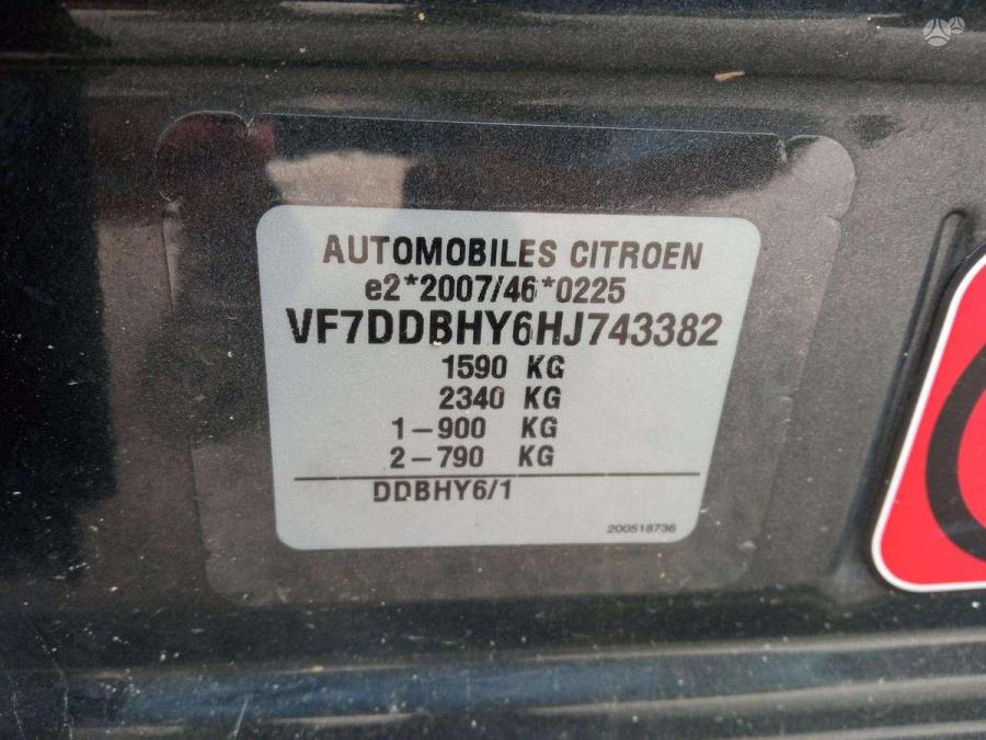 Pelēks Citroen C4 2017 Panevēža, ar dzinēja tilpumu 1.56 L un nobraukumu 226 tūkst. km par 4900 €, foto 43 vietnē AUTOMOTO.COM.LV
