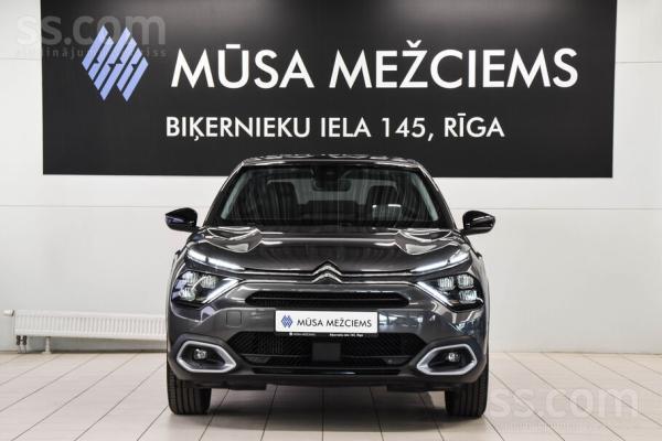 Pelēks Citroen C4 2023 Rīga, ar dzinēja tilpumu 1.20 L un nobraukumu 36 tūkst. km par 17990 €, foto 2 vietnē AUTOMOTO.COM.LV