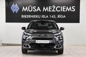 Grey Citroen C4 2023 in Riga, with an engine capacity of 1.20 L and mileage of 36 thousand km for 17990 €, photo 3 on AUTOMOTO.COM.LV