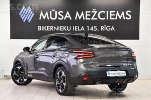 Grey Citroen C4 2023 in Riga, with an engine capacity of 1.20 L and mileage of 36 thousand km for 17990 €, photo 7 on AUTOMOTO.COM.LV