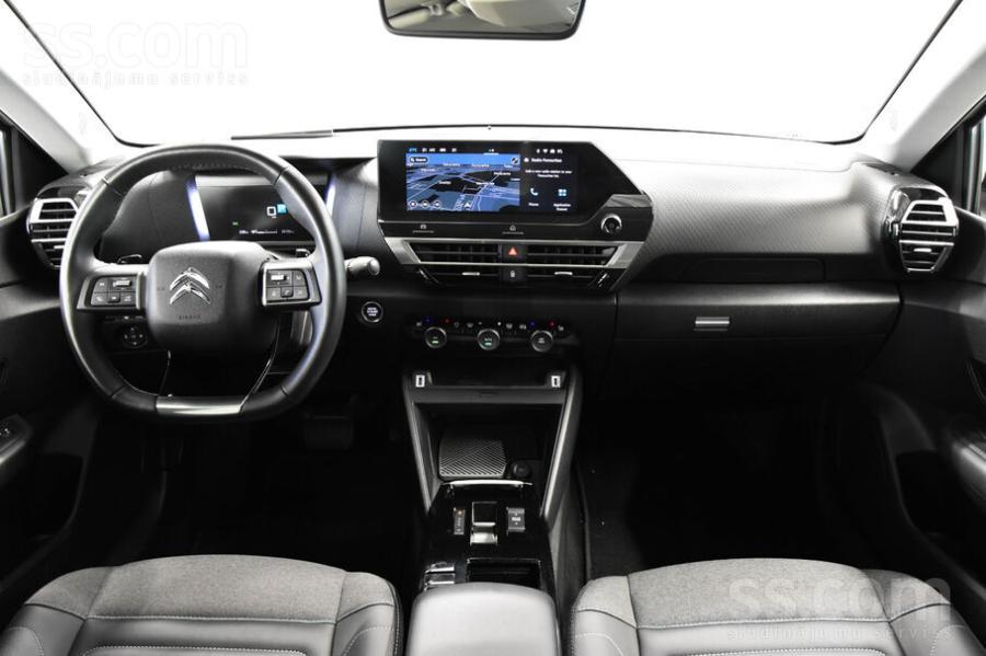 Grey Citroen C4 2023 in Riga, with an engine capacity of 1.20 L and mileage of 36 thousand km for 17990 €, photo 19 on AUTOMOTO.COM.LV