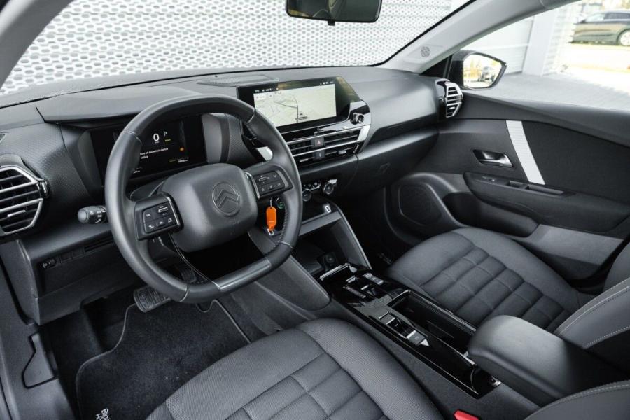 Pelēks Citroen C4 2025 Mārupe, ar dzinēja tilpumu 0.00 L un nobraukumu 19 tūkst. km par 26900 €, foto 8 vietnē AUTOMOTO.COM.LV