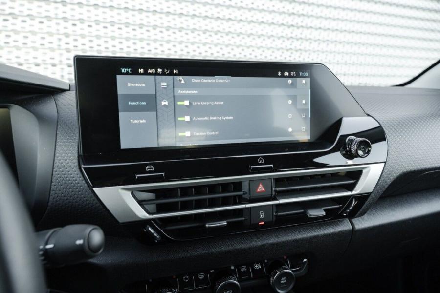 Pelēks Citroen C4 2025 Mārupe, ar dzinēja tilpumu 0.00 L un nobraukumu 19 tūkst. km par 26900 €, foto 18 vietnē AUTOMOTO.COM.LV
