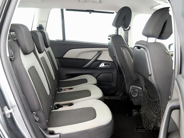 Pelēks Citroen C4 2013 Tallina, ar dzinēja tilpumu 1.60 L un nobraukumu 355 tūkst. km par 2099 €, foto 7 vietnē AUTOMOTO.COM.LV