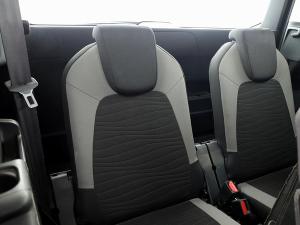 Pelēks Citroen C4 2013 Tallina, ar dzinēja tilpumu 1.60 L un nobraukumu 355 tūkst. km par 2099 €, foto 9 vietnē AUTOMOTO.COM.LV