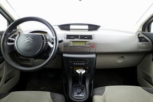 Ситроен С4 2004 в Таллин, объемом двигателя 1.60 л и пробегом 198 тыс. км за 799 €, фото 6 на AUTOMOTO.COM.LV