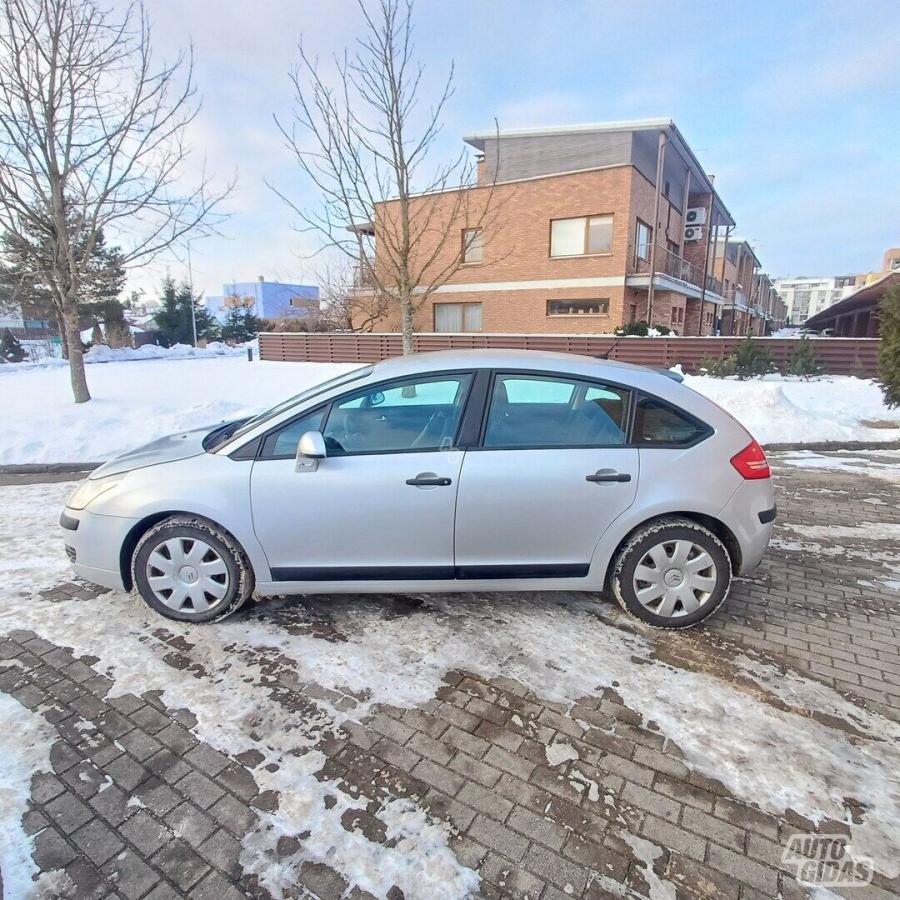 Citroen C4 2005 Klaipėda, ar dzinēja tilpumu 1.60 L un nobraukumu 254 tūkst. km par 950 €, foto 3 vietnē AUTOMOTO.COM.LV