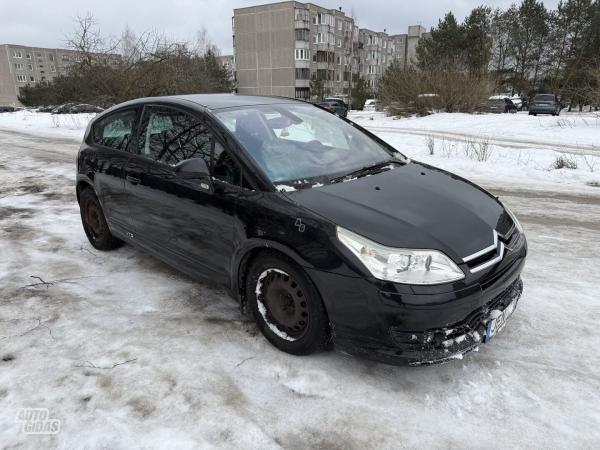 Citroen C4 2005 in Vilnius, with an engine capacity of 2.00 L and mileage of 220 thousand km for 350 €, photo 2 on AUTOMOTO.COM.LV