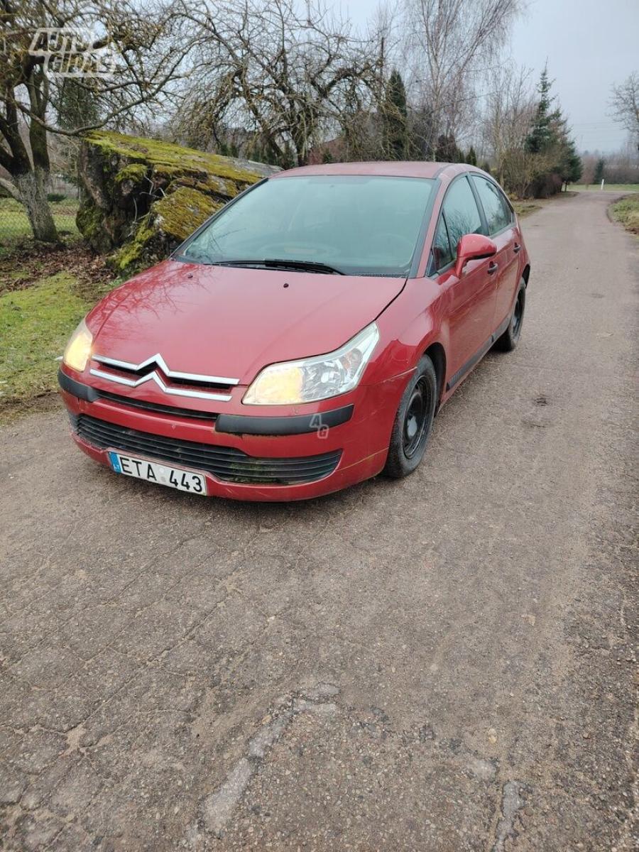 Citroen C4 2005 Vilkaviškis, ar dzinēja tilpumu 1.60 L un nobraukumu 260 tūkst. km par 650 €, foto 1 vietnē AUTOMOTO.COM.LV