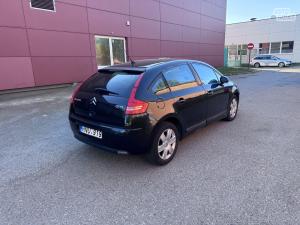 Citroen C4 2005 in Klaipeda, with an engine capacity of 1.60 L and mileage of 124 thousand km for 1550 €, photo 5 on AUTOMOTO.COM.LV