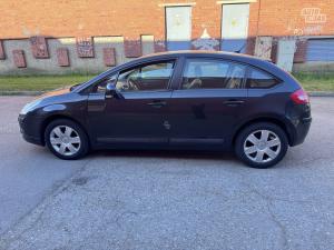 Citroen C4 2005 in Klaipeda, with an engine capacity of 1.60 L and mileage of 124 thousand km for 1550 €, photo 8 on AUTOMOTO.COM.LV