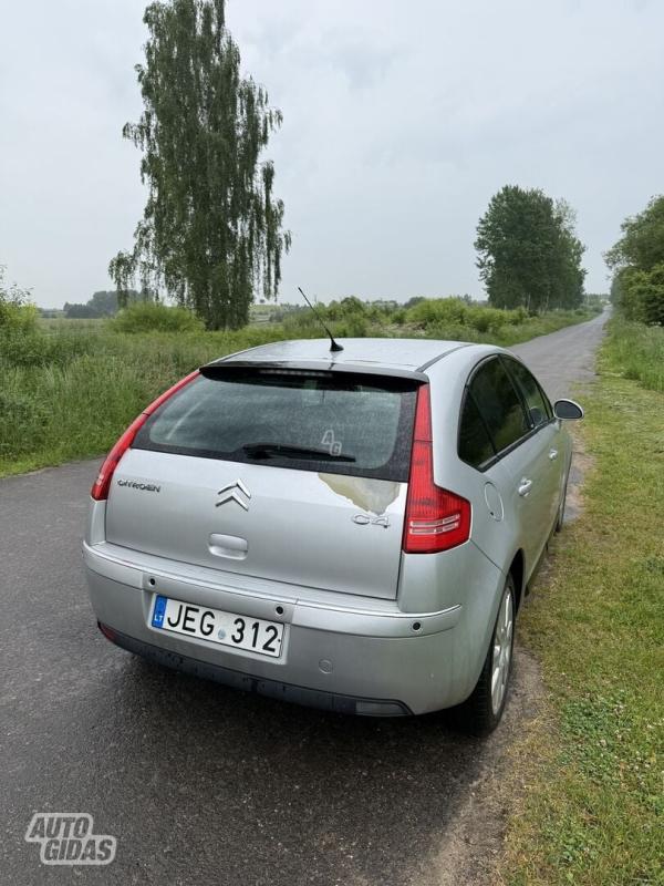 Citroen C4 2005 Alīta, ar dzinēja tilpumu 1.60 L un nobraukumu 245 tūkst. km par 900 €, foto 4 vietnē AUTOMOTO.COM.LV