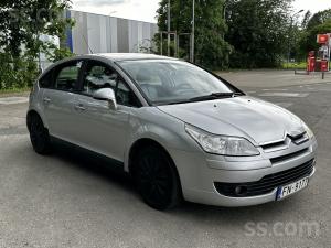 Citroen C4 2005 Rīga, ar dzinēja tilpumu 2.00 L un nobraukumu 300 tūkst. km par 1880 €, foto 4 vietnē AUTOMOTO.COM.LV