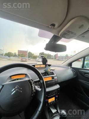 Citroen C4 2005 Rīga, ar dzinēja tilpumu 1.60 L un nobraukumu 236 tūkst. km par 1250 €, foto 5 vietnē AUTOMOTO.COM.LV