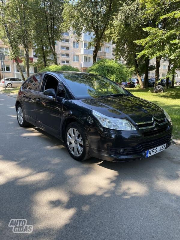 Citroen C4 2005 in Kaunas, with an engine capacity of 1.60 L and mileage of 300 thousand km for 550 €, photo 2 on AUTOMOTO.COM.LV