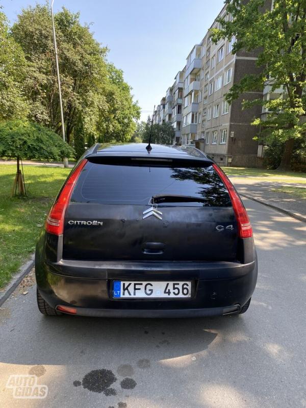 Citroen C4 2005 in Kaunas, with an engine capacity of 1.60 L and mileage of 300 thousand km for 550 €, photo 5 on AUTOMOTO.COM.LV