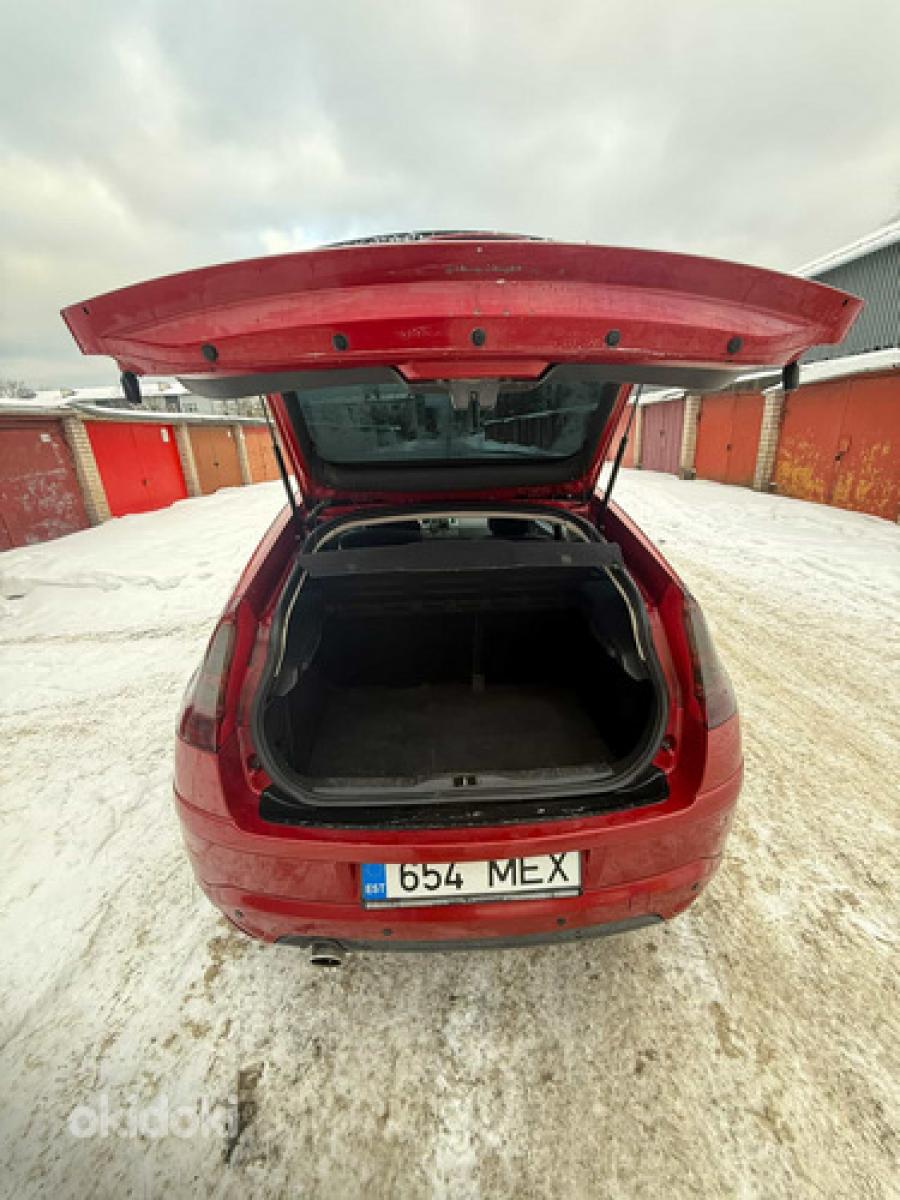 Citroen C4 2005 in Tallinn, with an engine capacity of 1.60 L and mileage of 265 thousand km for 1600 €, photo 5 on AUTOMOTO.COM.LV