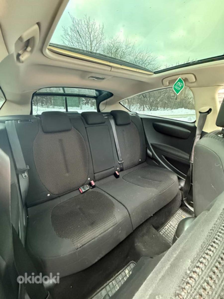 Citroen C4 2005 in Tallinn, with an engine capacity of 1.60 L and mileage of 265 thousand km for 1600 €, photo 8 on AUTOMOTO.COM.LV