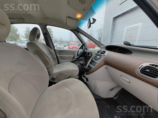 Citroen C4 2006 in Riga, with an engine capacity of 1.60 L and mileage of 0 thousand km for 1080 €, photo 8 on AUTOMOTO.COM.LV