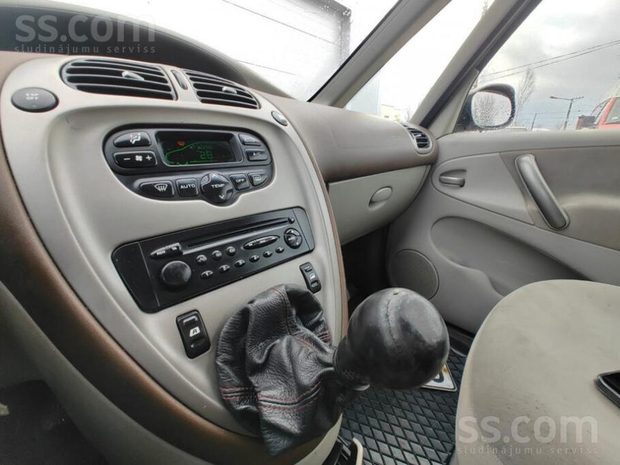 Citroen C4 2006 in Riga, with an engine capacity of 1.60 L and mileage of 0 thousand km for 1080 €, photo 11 on AUTOMOTO.COM.LV