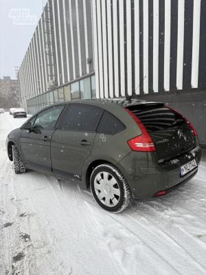 Citroen C4 2006 in Siauliai, with an engine capacity of 2.00 L and mileage of 298 thousand km for 2199 €, photo 7 on AUTOMOTO.COM.LV
