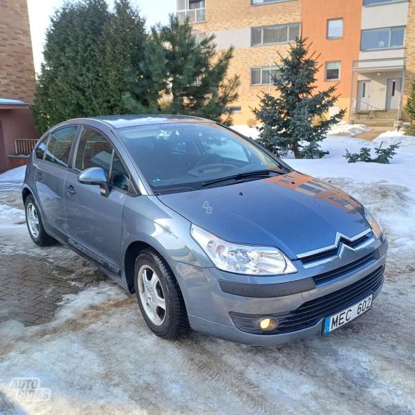 Citroen C4 2006 in Klaipeda, with an engine capacity of 1.40 L and mileage of 212 thousand km for 950 €, photo 2 on AUTOMOTO.COM.LV