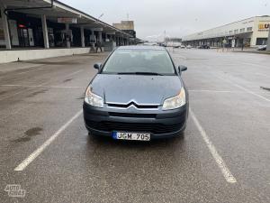 Citroen C4 2006 in Kaunas, with an engine capacity of 1.60 L and mileage of 290 thousand km for 1200 €, photo 3 on AUTOMOTO.COM.LV