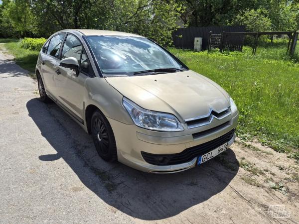 Citroen C4 2006 Kauņa, ar dzinēja tilpumu 1.40 L un nobraukumu 265 tūkst. km par 900 €, foto 1 vietnē AUTOMOTO.COM.LV