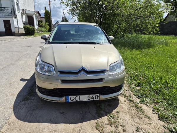 Citroen C4 2006 Kauņa, ar dzinēja tilpumu 1.40 L un nobraukumu 265 tūkst. km par 900 €, foto 2 vietnē AUTOMOTO.COM.LV