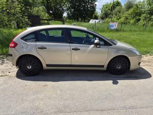 Citroen C4 2006 Kauņa, ar dzinēja tilpumu 1.40 L un nobraukumu 265 tūkst. km par 900 €, foto 5 vietnē AUTOMOTO.COM.LV