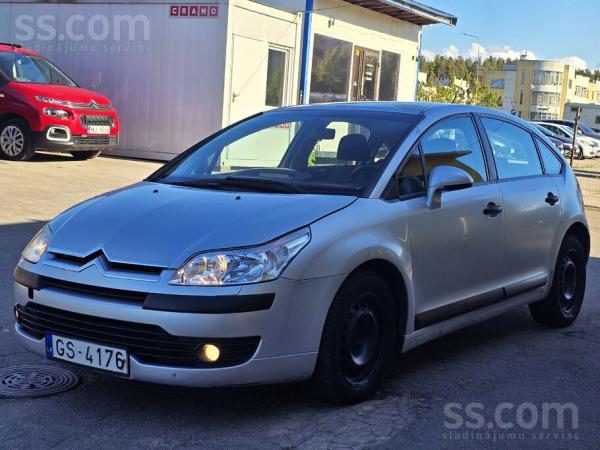 Citroen C4 2006 Rīga, ar dzinēja tilpumu 1.60 L un nobraukumu 215 tūkst. km par 880 €, foto 1 vietnē AUTOMOTO.COM.LV