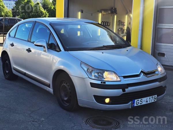 Citroen C4 2006 Rīga, ar dzinēja tilpumu 1.60 L un nobraukumu 215 tūkst. km par 880 €, foto 3 vietnē AUTOMOTO.COM.LV