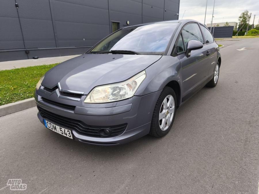 Citroen C4 2006 Kauņa, ar dzinēja tilpumu 1.60 L un nobraukumu 145 tūkst. km par 1100 €, foto 3 vietnē AUTOMOTO.COM.LV