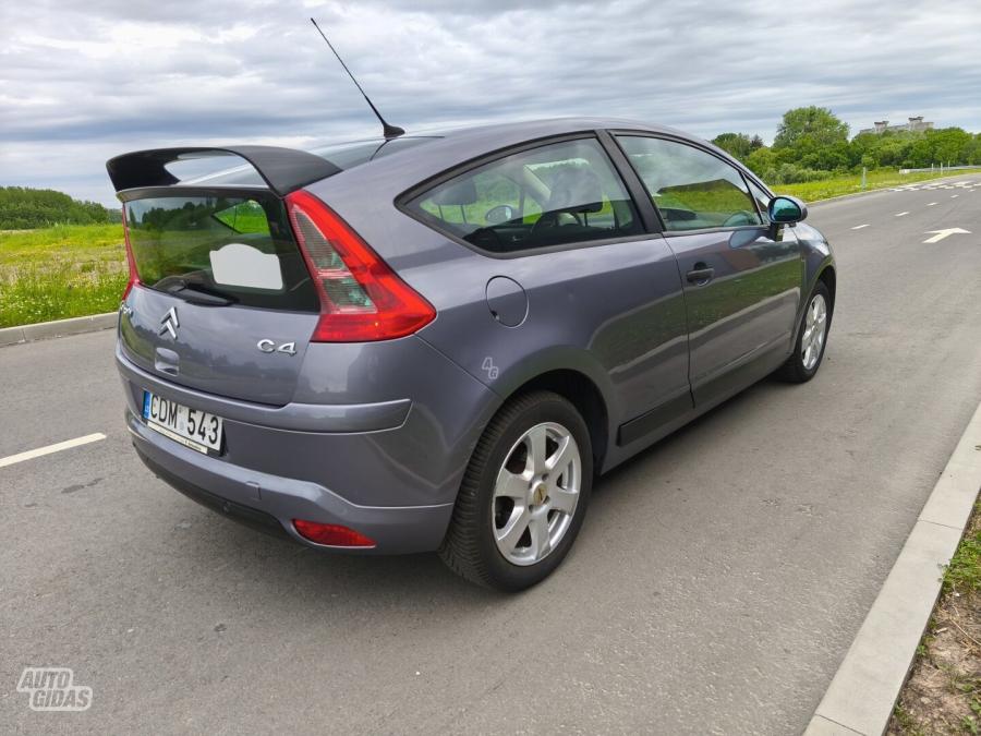 Citroen C4 2006 Kauņa, ar dzinēja tilpumu 1.60 L un nobraukumu 145 tūkst. km par 1100 €, foto 8 vietnē AUTOMOTO.COM.LV