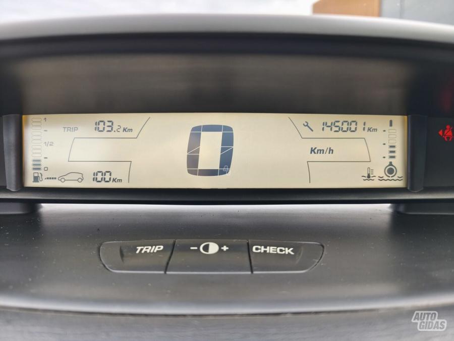 Citroen C4 2006 Kauņa, ar dzinēja tilpumu 1.60 L un nobraukumu 145 tūkst. km par 1100 €, foto 16 vietnē AUTOMOTO.COM.LV