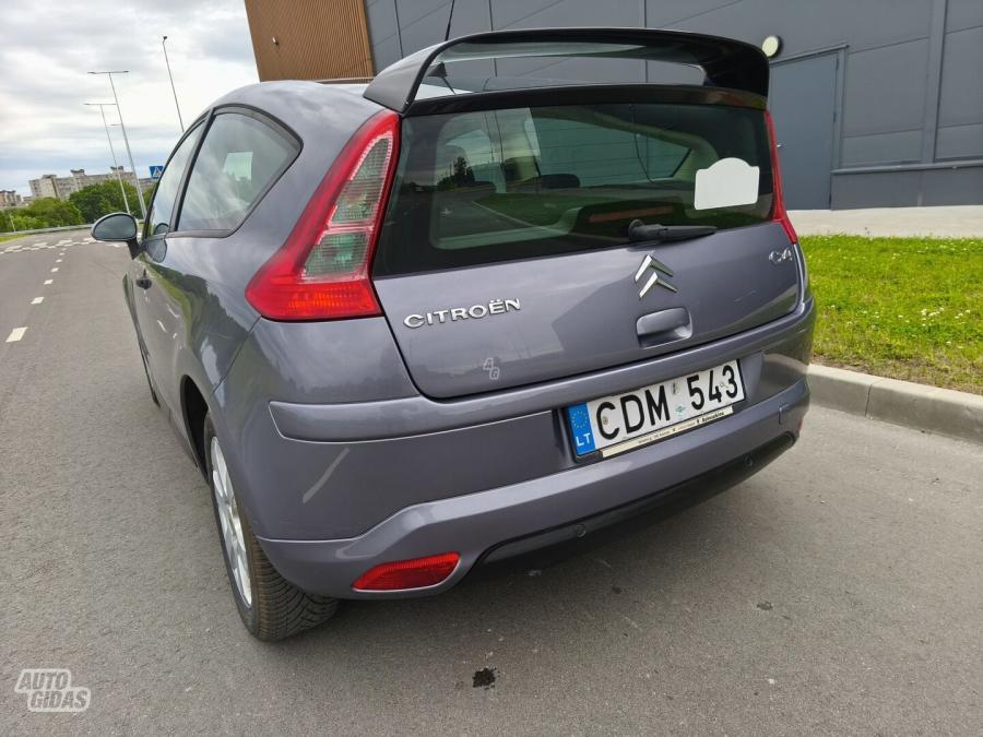 Citroen C4 2006 in Kaunas, with an engine capacity of 1.60 L and mileage of 145 thousand km for 1100 €, photo 6 on AUTOMOTO.COM.LV