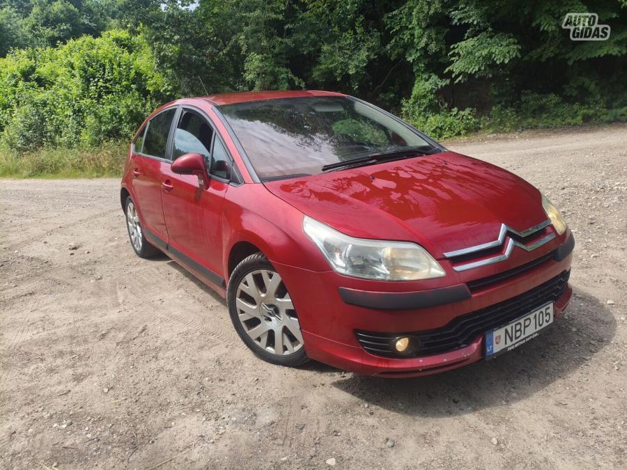Citroen C4 2006 in Vilnius, with an engine capacity of 2.00 L and mileage of 427 thousand km for 1000 €, photo 1 on AUTOMOTO.COM.LV