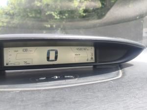 Citroen C4 2006 in Vilnius, with an engine capacity of 2.00 L and mileage of 427 thousand km for 1000 €, photo 18 on AUTOMOTO.COM.LV