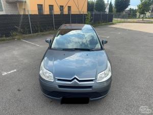 Citroen C4 2006 in Siauliai, with an engine capacity of 1.60 L and mileage of 241 thousand km for 1150 €, photo 4 on AUTOMOTO.COM.LV