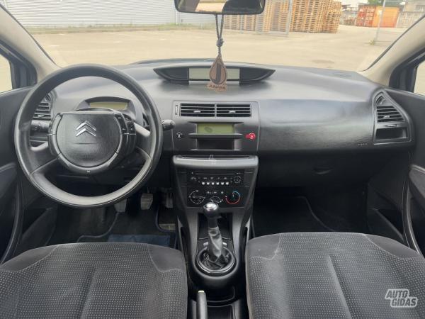 Citroen C4 2006 in Siauliai, with an engine capacity of 1.60 L and mileage of 241 thousand km for 1150 €, photo 9 on AUTOMOTO.COM.LV