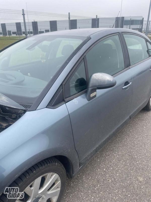 Citroen C4 2006 in Varena, with an engine capacity of 1.60 L and mileage of 265 thousand km for 1000 €, photo 9 on AUTOMOTO.COM.LV