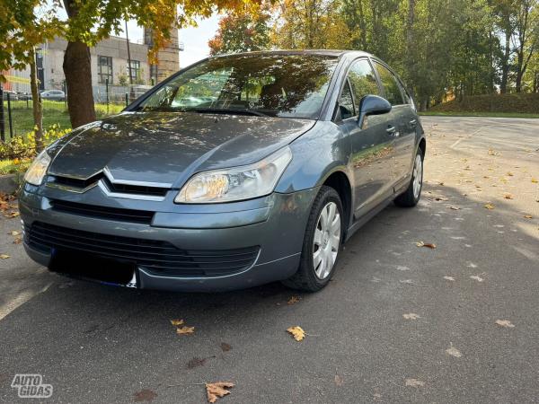 Ситроен С4 2006 в Шяуляй на AUTOMOTO.COM.LV Ситроен С4 2006 в Шяуляй, объемом двигателя 1.60 л и пробегом 240 тыс. км за 1250 €, фото 1 на AUTOMOTO.COM.LV
